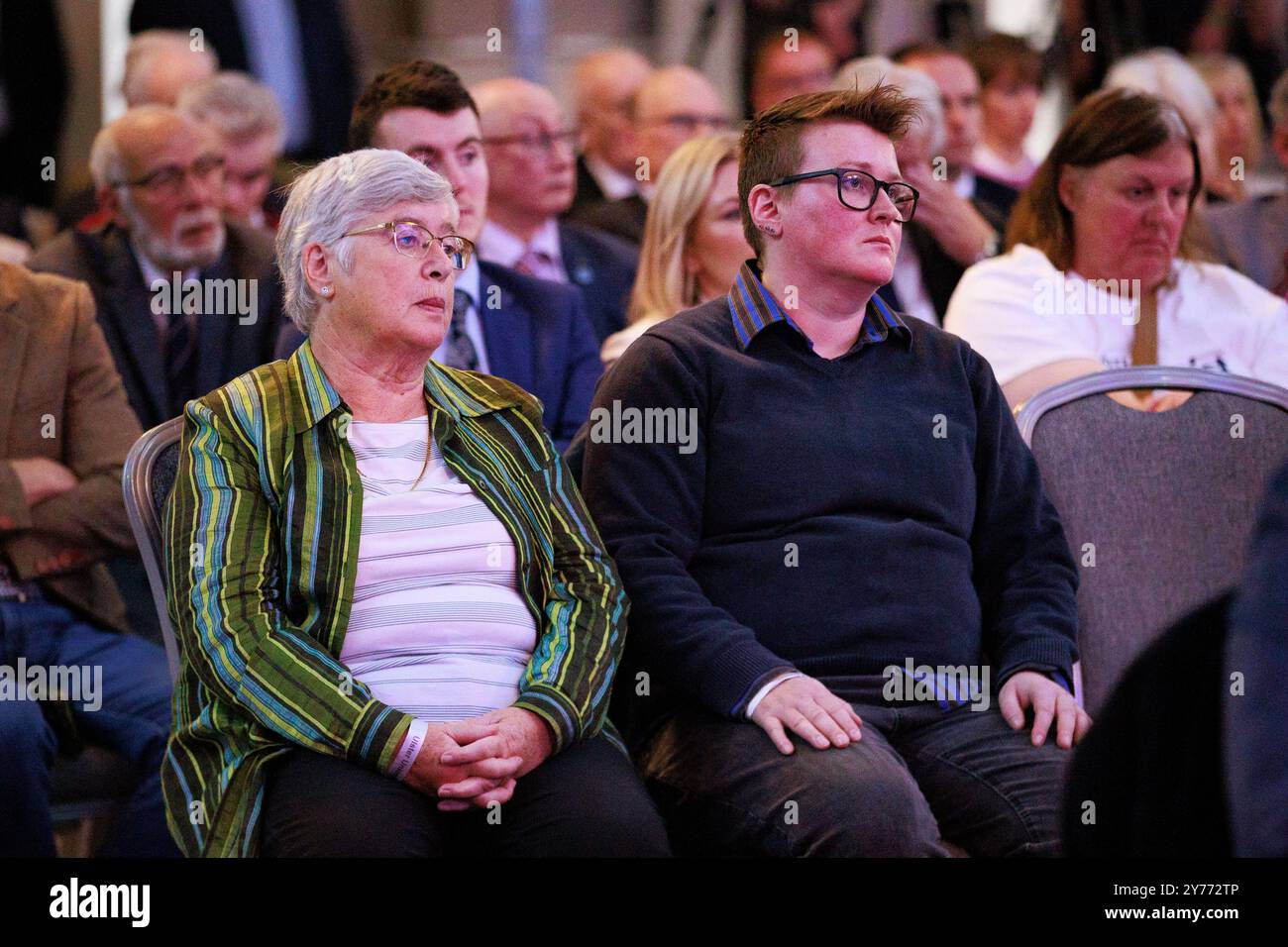 RETRANSMITTING CAPTION CORRECTED Lady Daphne Trimble (left) with her ...