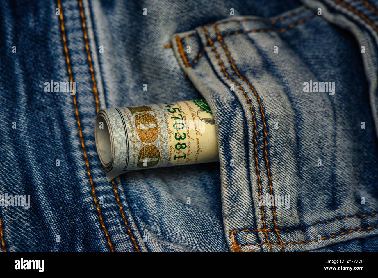 100 dollar bill front and back hi-res stock photography and images - Alamy