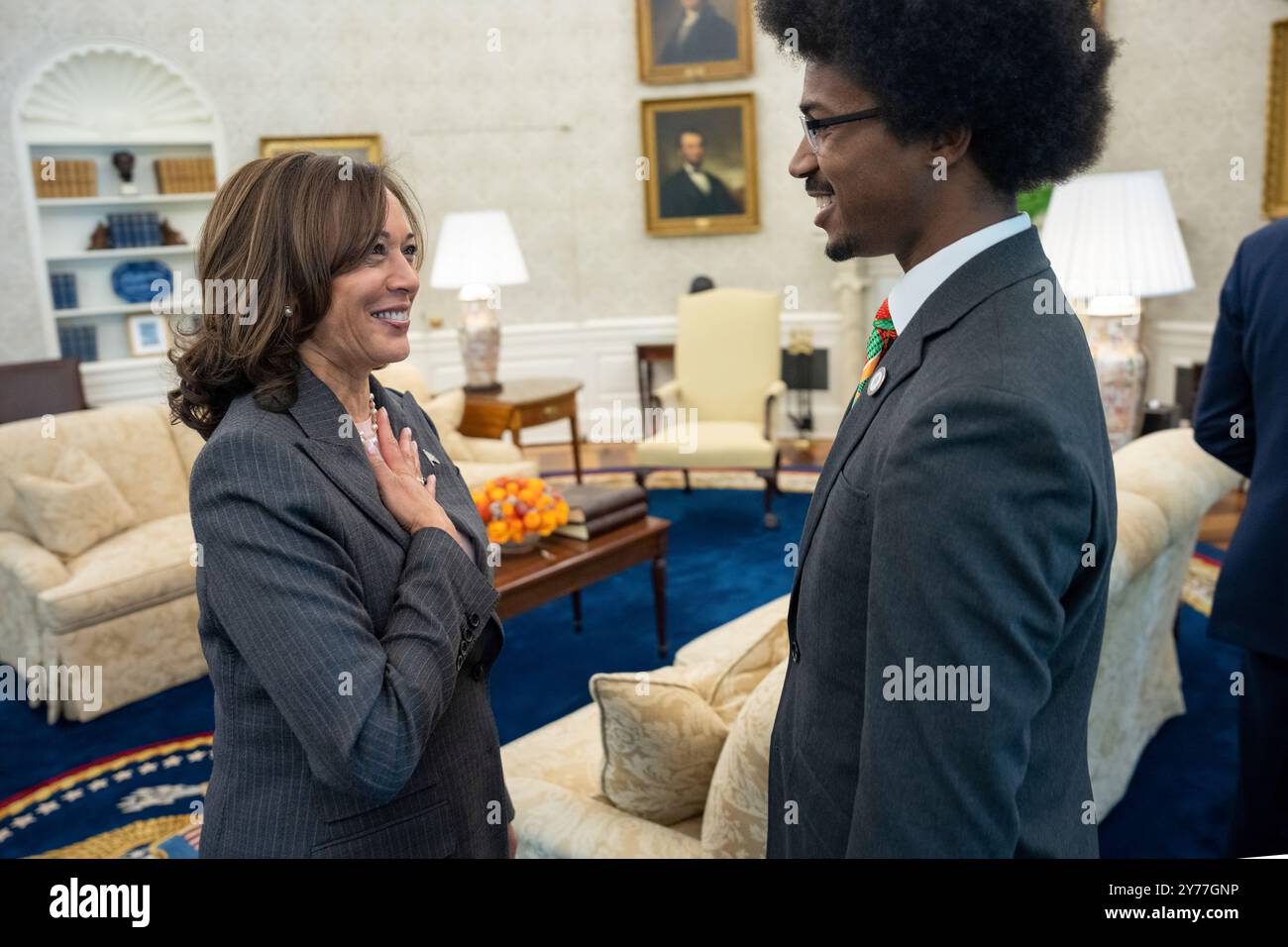 President Joe Biden and Vice President Kamala Harris meet with the ...