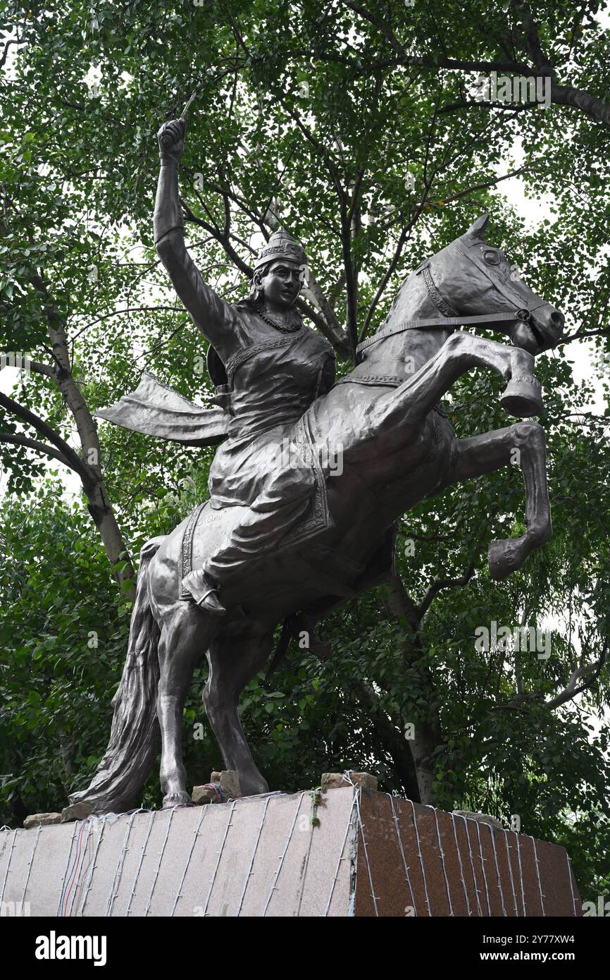 Rani lakshmibai of jhansi hi-res stock photography and images - Alamy