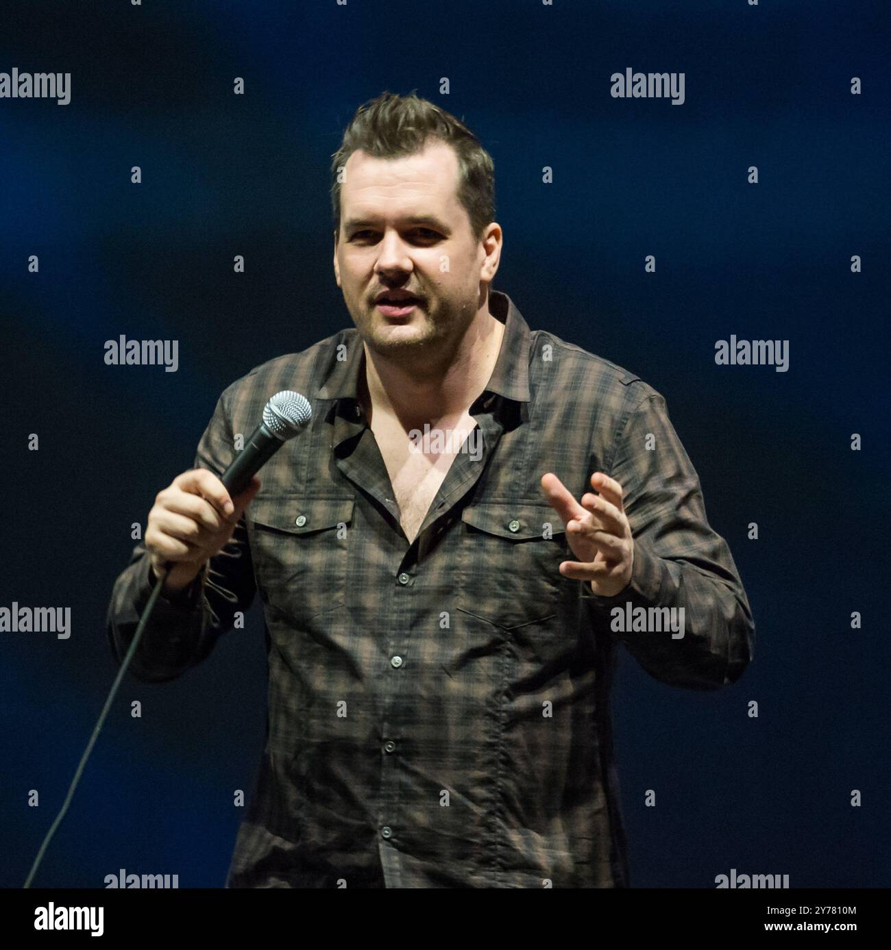 Jim jefferies comedian hi-res stock photography and images - Alamy