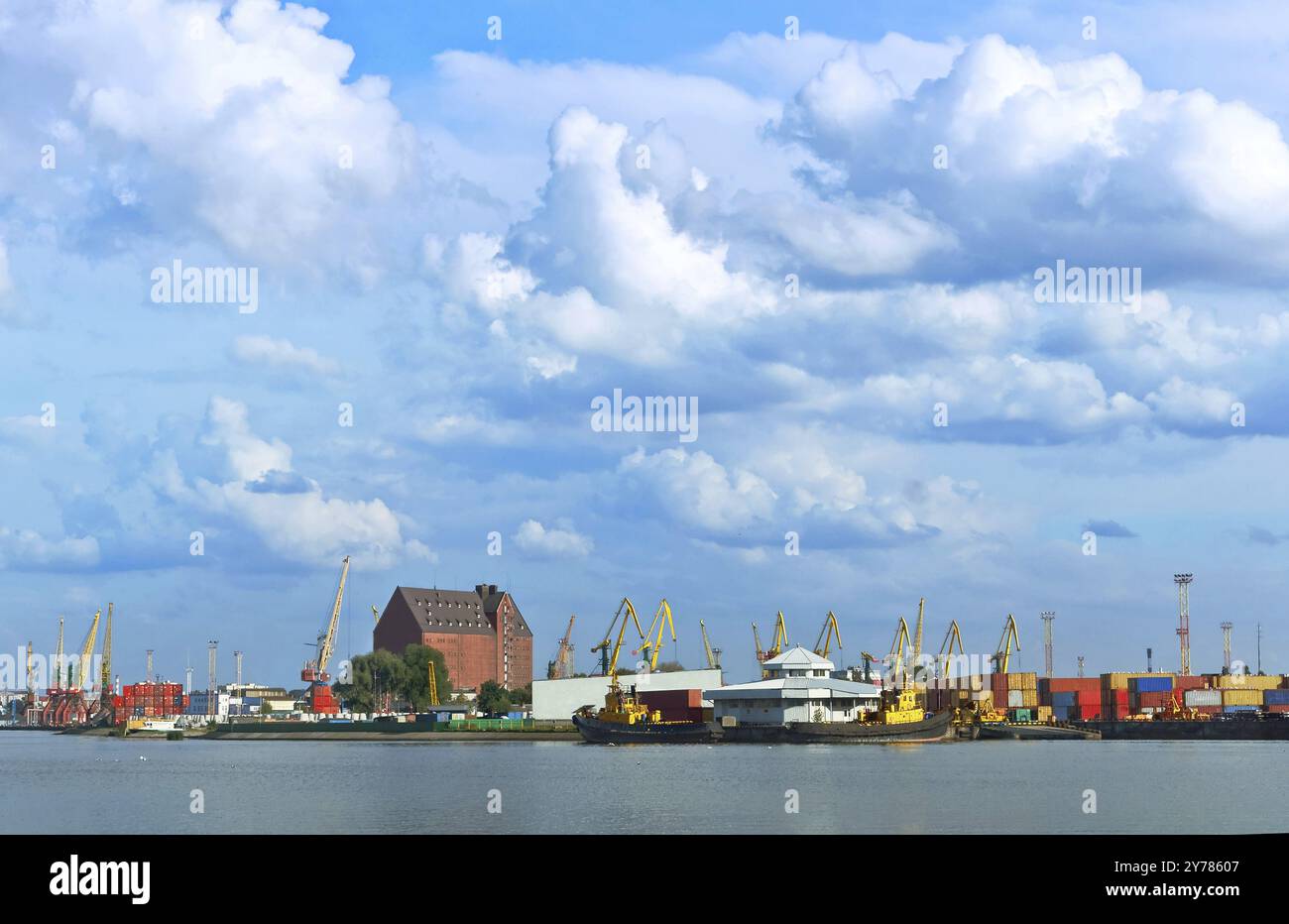 Port cranes, sea port Kaliningrad, gantry crane, ice-free Russian port ...