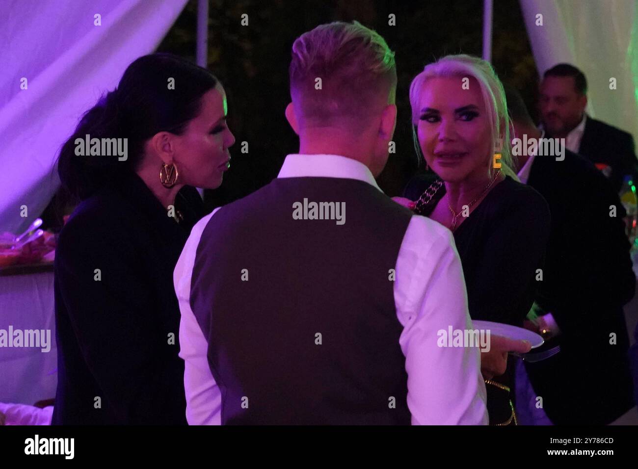 Dschungelcamp Siegerin Djamila Rowe und Modell Tatjana Gsell bei den ...