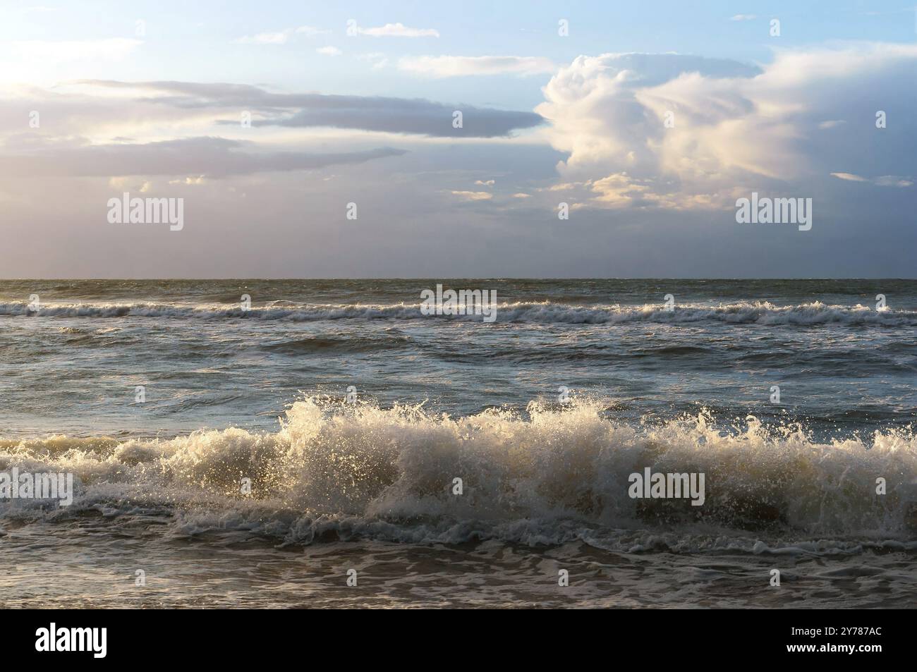 High seashore steep sea hi-res stock photography and images - Alamy