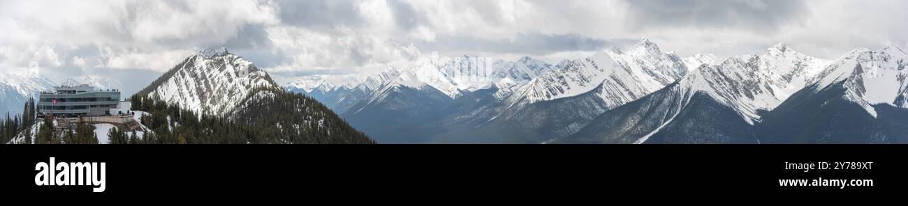 Incredible panoramic mountains views hi-res stock photography and ...