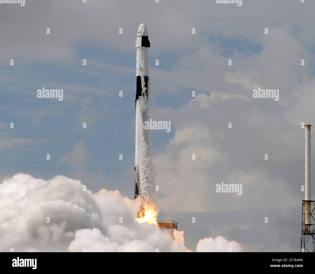 Cape Canaveral, Florida, USA. 28th Sep, 2024. A SpaceX Falcon 9 rocket ...