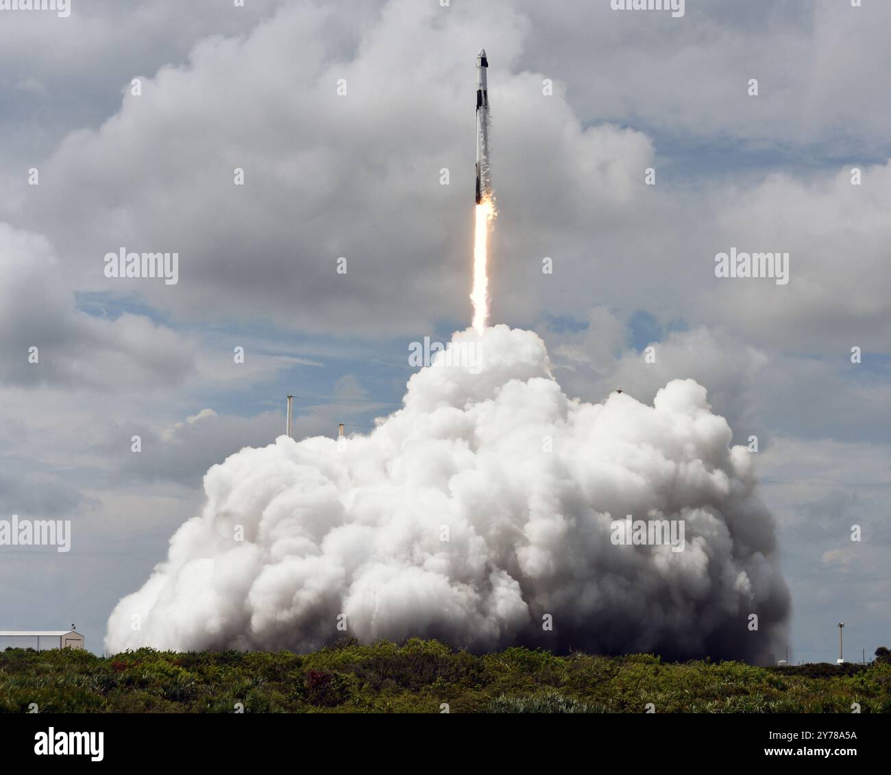 Cape Canaveral, Florida, USA. 28th Sep, 2024. A SpaceX Falcon 9 rocket ...