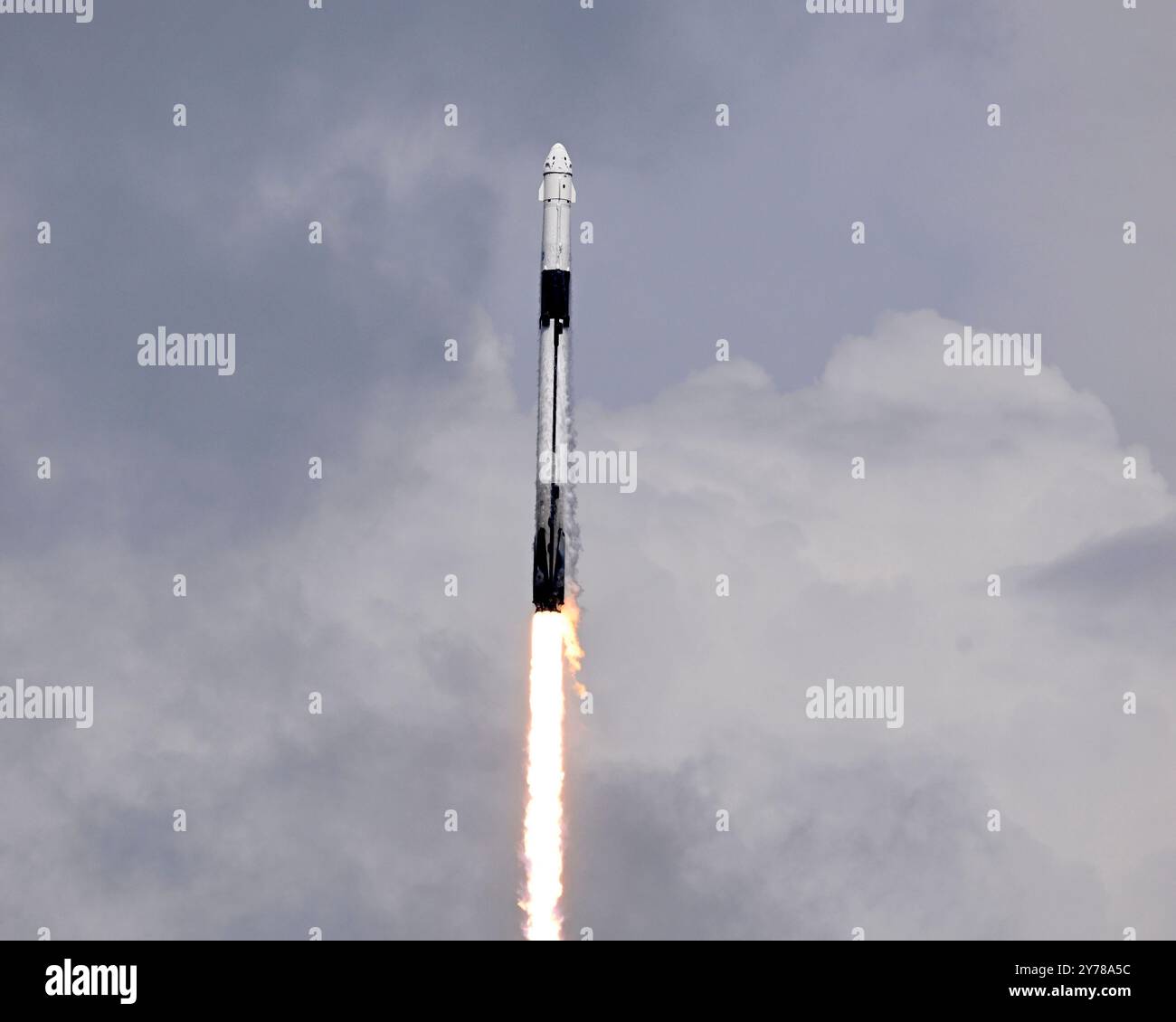 Cape Canaveral, Florida, USA. 28th Sep, 2024. A SpaceX Falcon 9 rocket ...