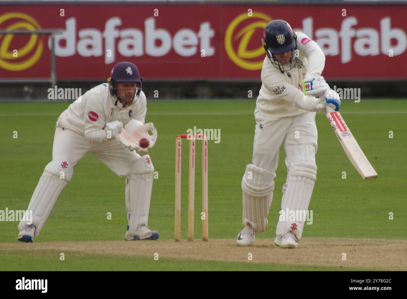 Harry finch catching hi-res stock photography and images - Alamy