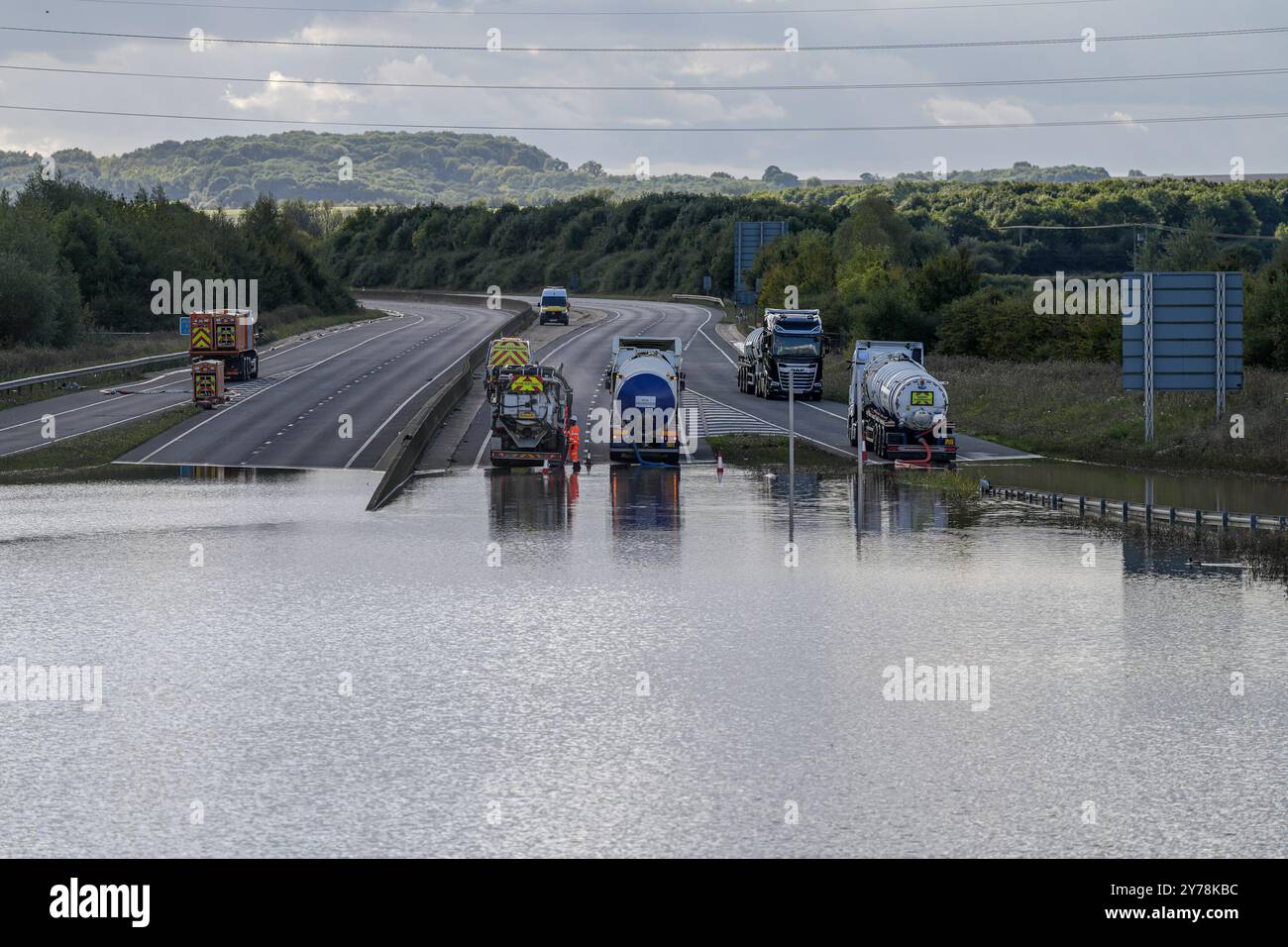 Marston, UK. 28th Sep, 2024. The A421 between Kempston and the M1 ...