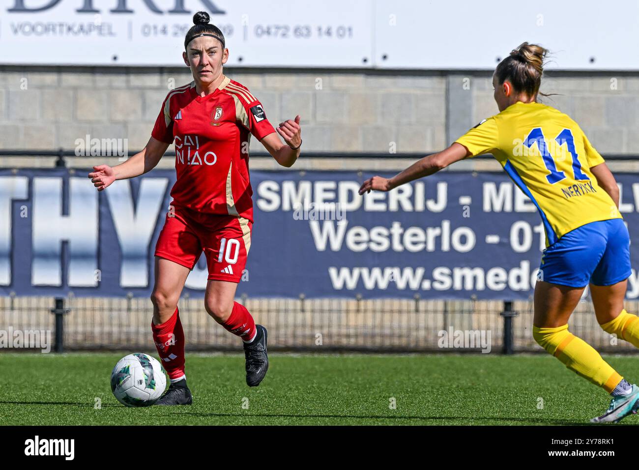Westerlo, Belgium. 28th Sep, 2024. Noemie Gelders (10) of Standard ...
