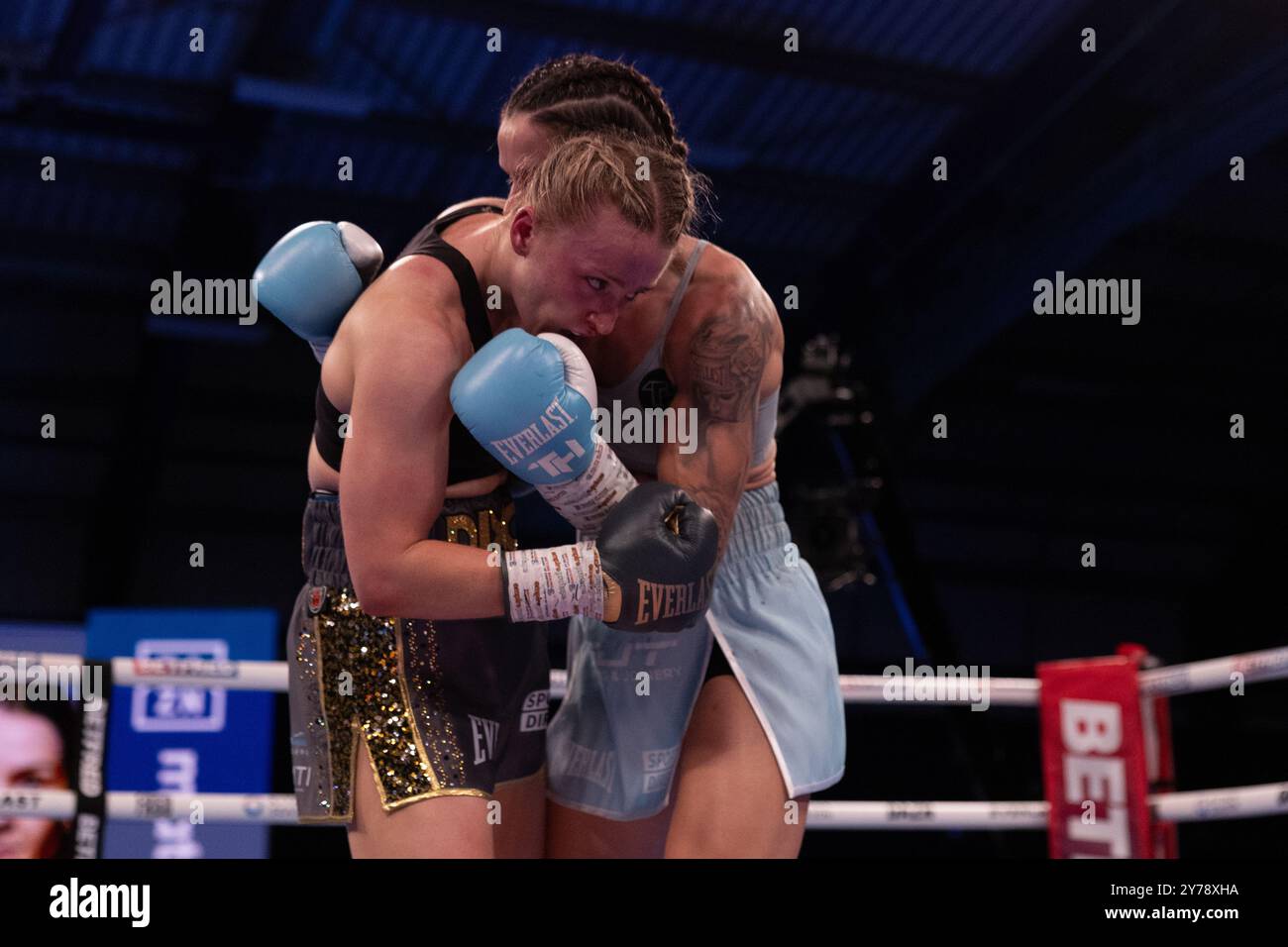 Sheffield, UK. 29th Sep, 2024. Canon Medical Arena, Sheffield, South ...