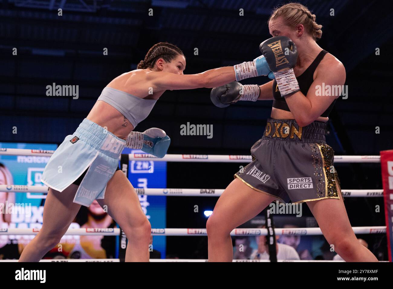 Sheffield, UK. 29th Sep, 2024. Canon Medical Arena, Sheffield, South ...