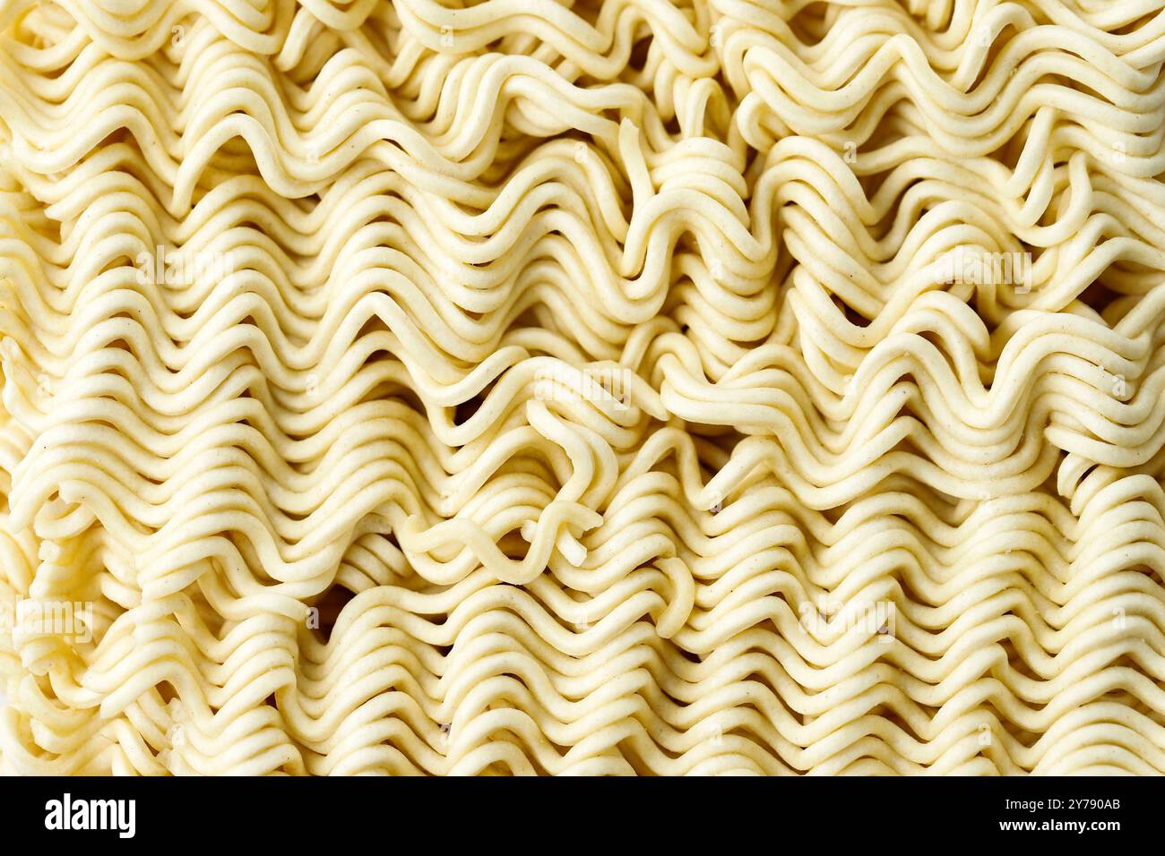 Pattern dry instant noodles hi-res stock photography and images - Alamy