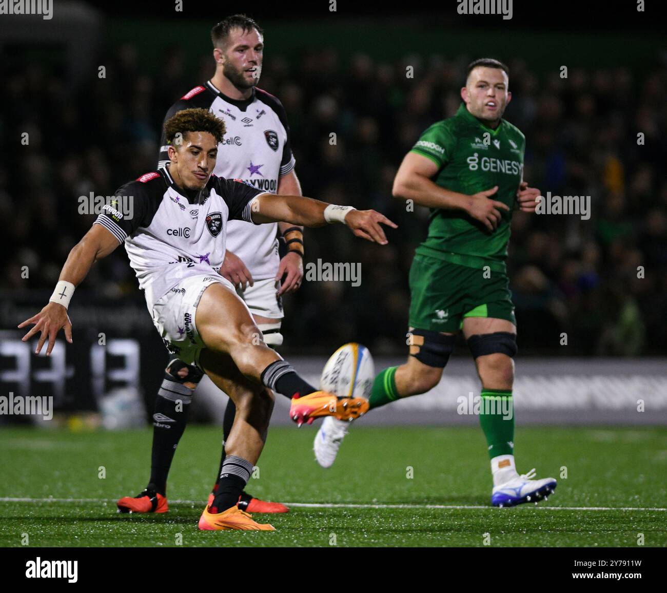 Jordan hendrikse sharks hi-res stock photography and images - Alamy