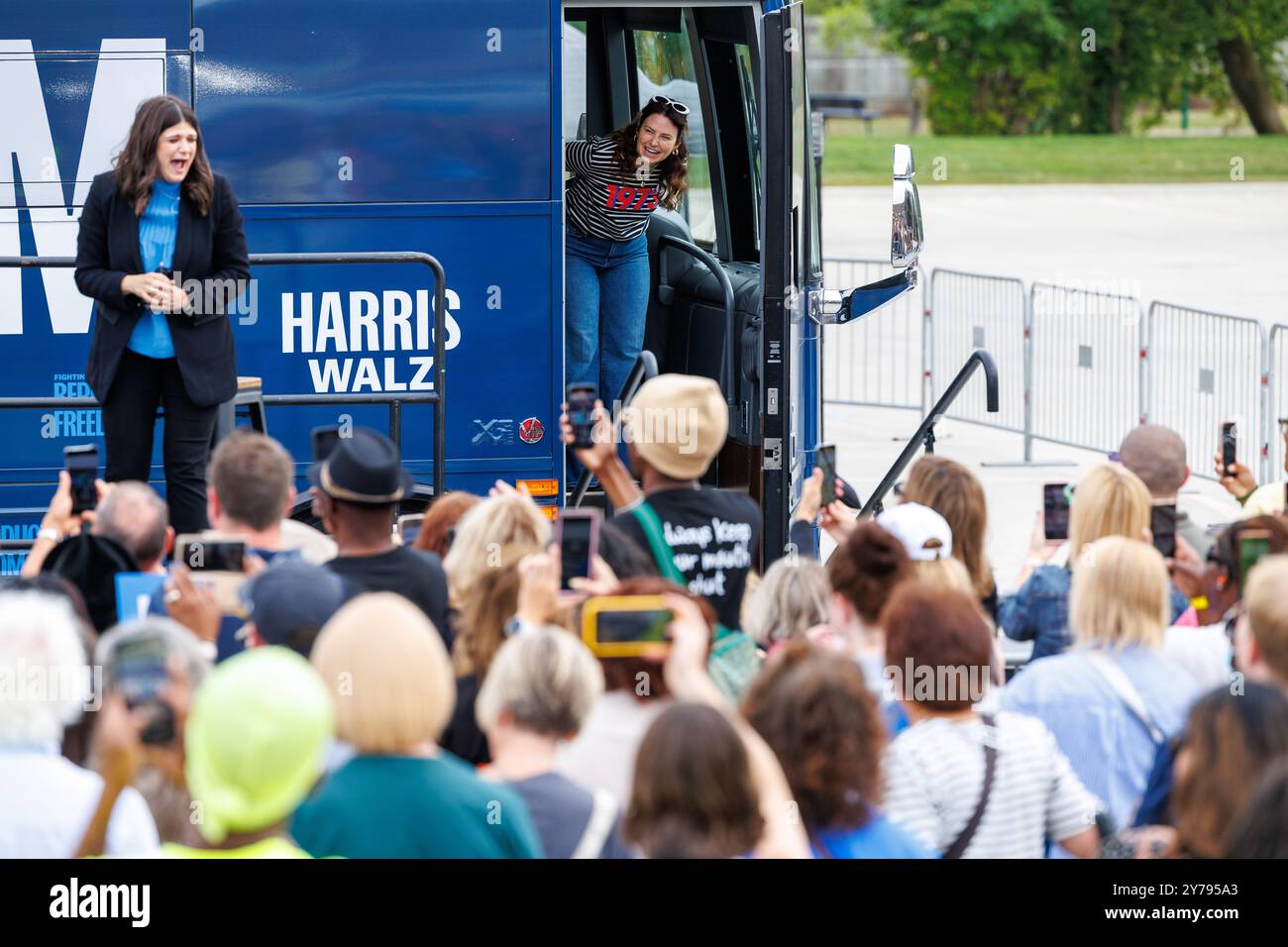 Harris walz reproductive freedom bus hi-res stock photography and ...