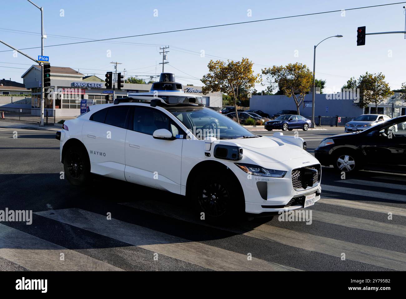 Waymo Jaguar: The Future of Autonomous Driving and Electric Mobility ...