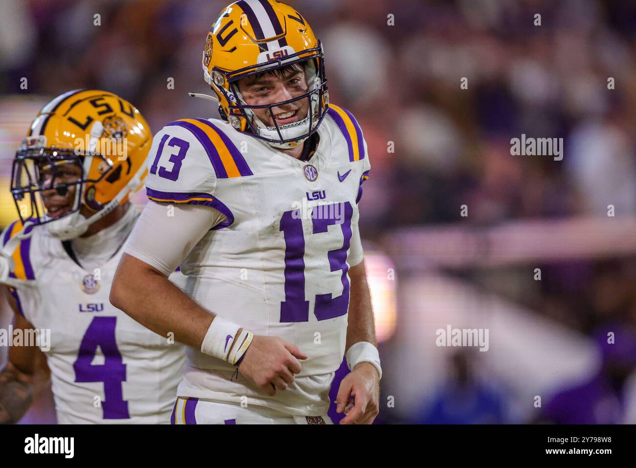 Baton Rouge, LA, USA. 28th Sep, 2024. LSU quarterback Garrett Nussmeier ...