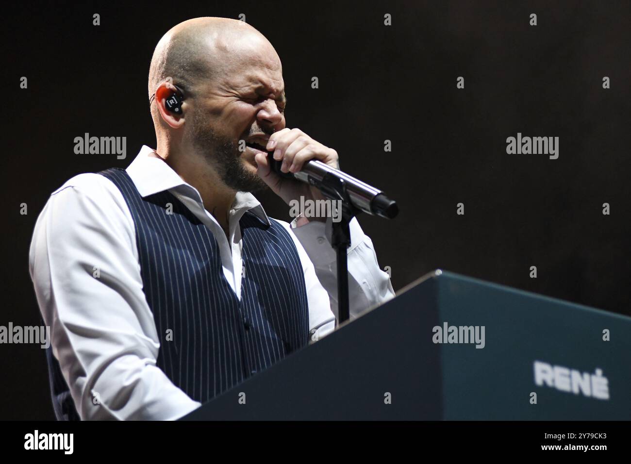 Buenos Aires, Argentina (28th Sep 2024). Puerto Rican singer and rapper ...