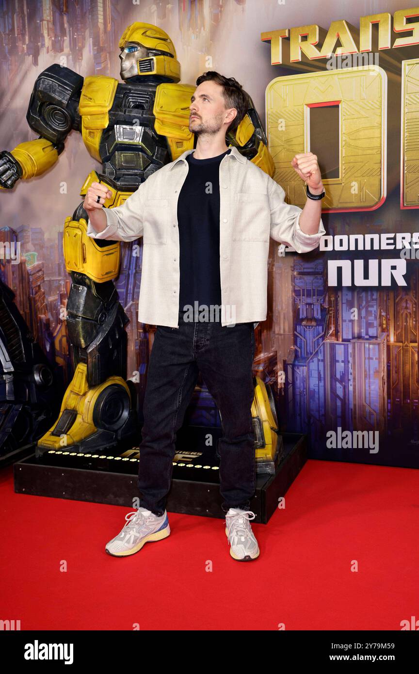 Phil Laude bei der Premiere des Kinofilms Transformers One im Cinedom ...