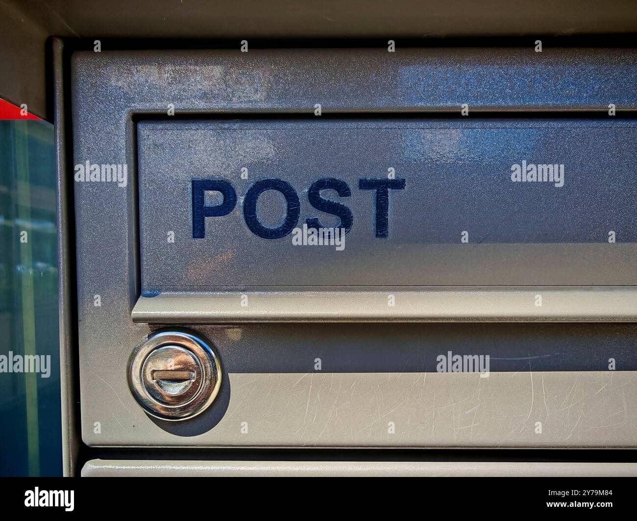 graphical symbol of post service, symbols for distribution parcel and ...