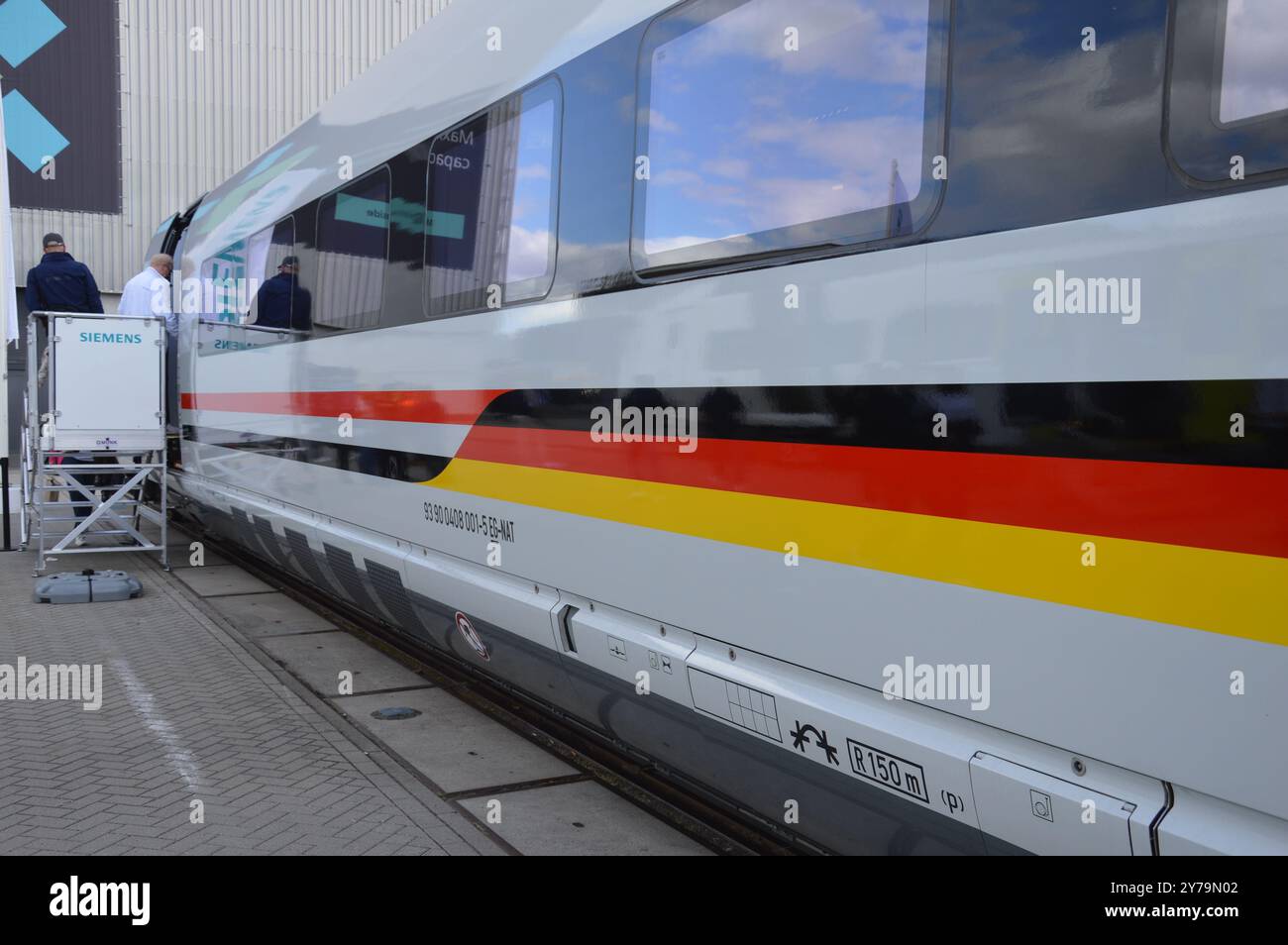 Velaro high speed hi-res stock photography and images - Alamy