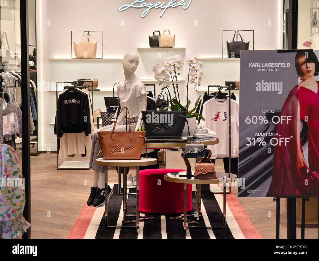 Karl lagerfeld design hi-res stock photography and images - Alamy