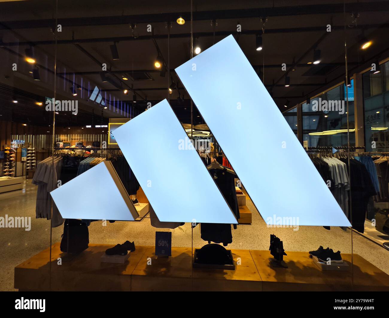 Adidas outlet store storefront hi-res stock photography and images - Alamy