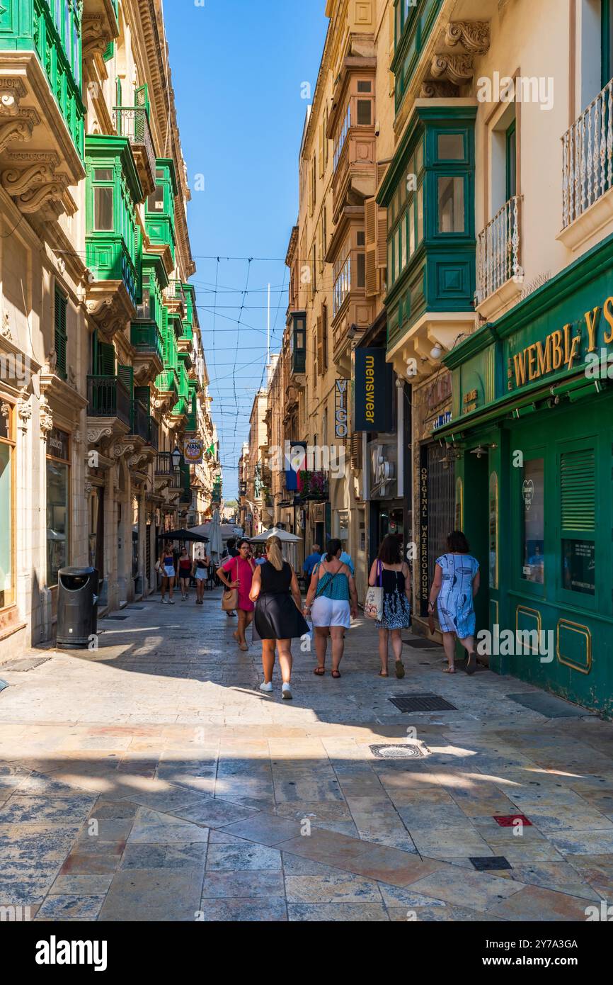 VALLETTA, MALTA - AUGUST 30 2024: Narrow street in Valletta with ...
