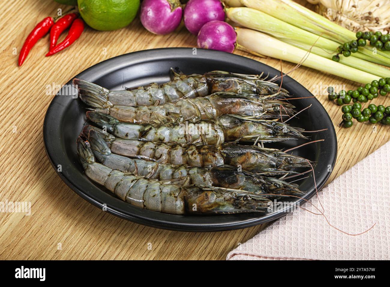 Fresh raw uncooked big tiger prawn Stock Photo - Alamy