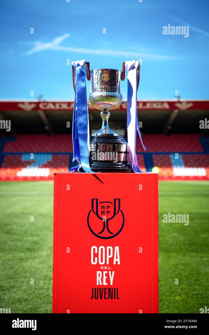 Real madrid copa del rey trophy hi-res stock photography and images - Alamy
