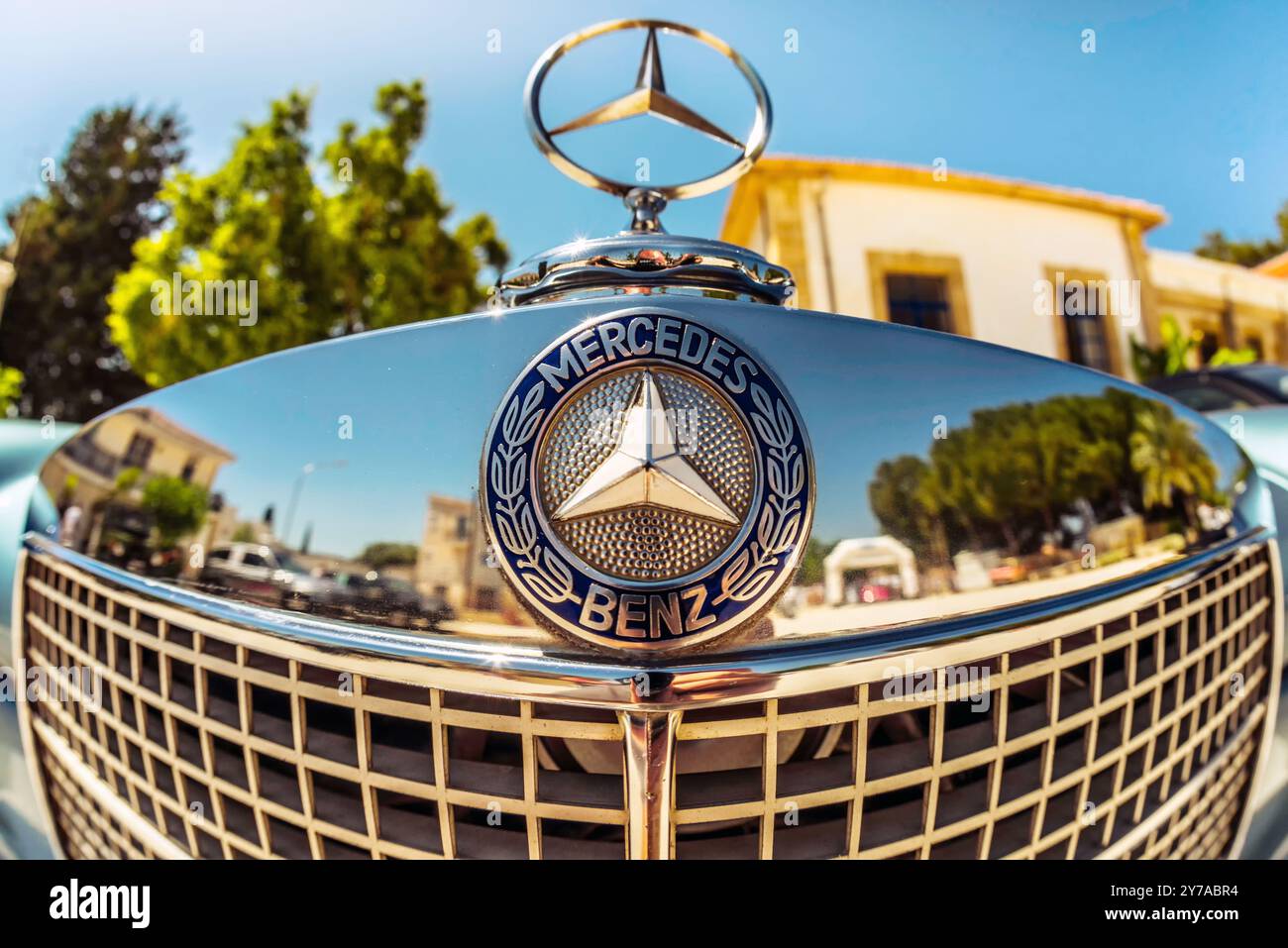 Mercedes Benz Classic Logo Lot 62 1999 Mercedes Benz C240 Sport