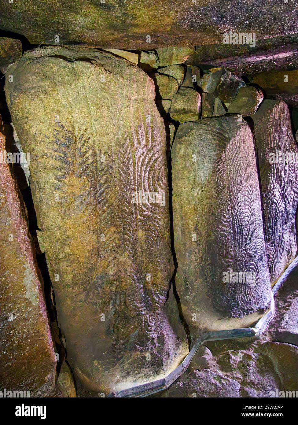 Interior of the Cairn Gavrinis in Larmor-Baden, Brittany, France Stock ...