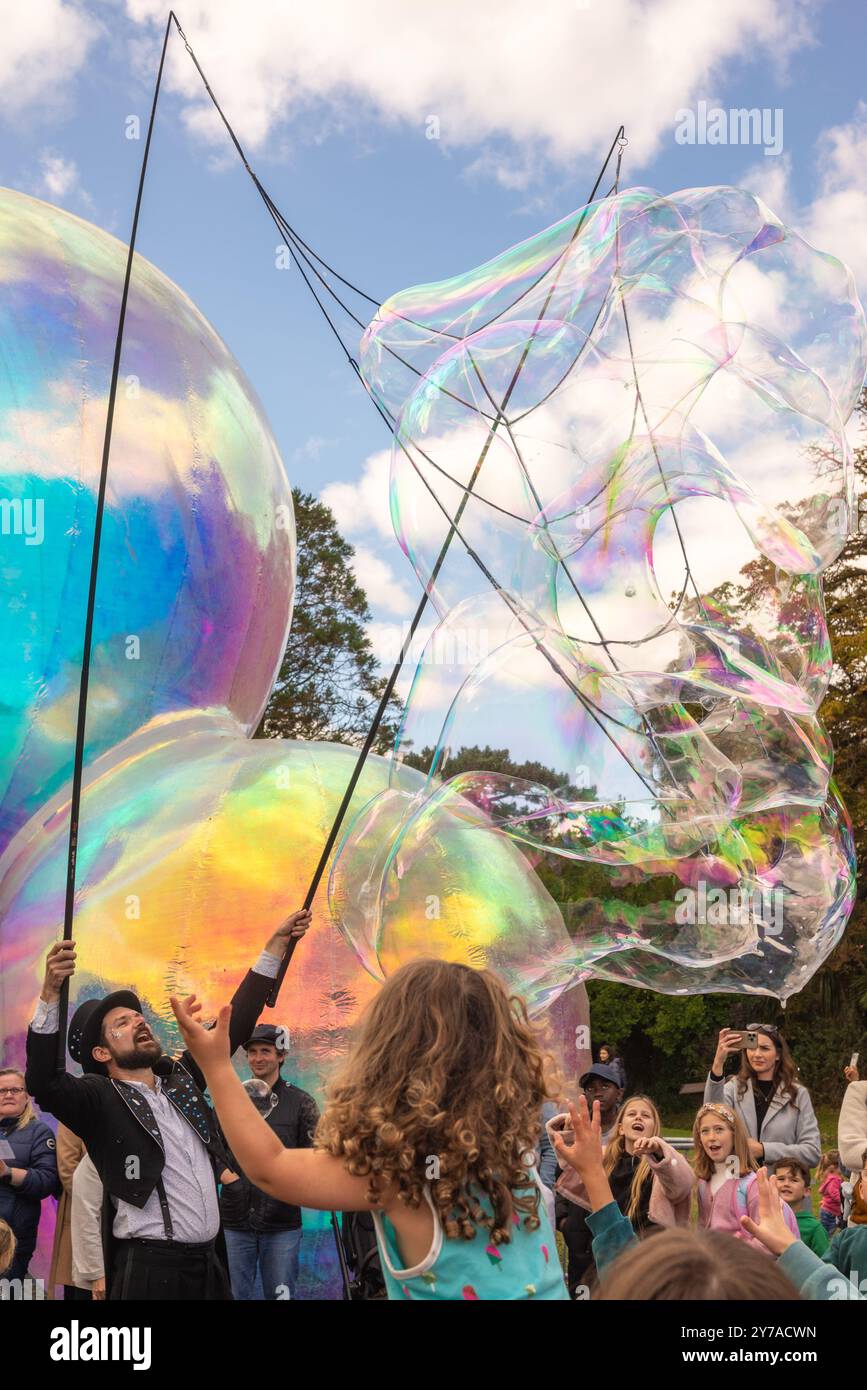 Bournemouth, Dorset, England, UK, 28th September 2024. Arts by The Sea festival. Squidge and Pop ...