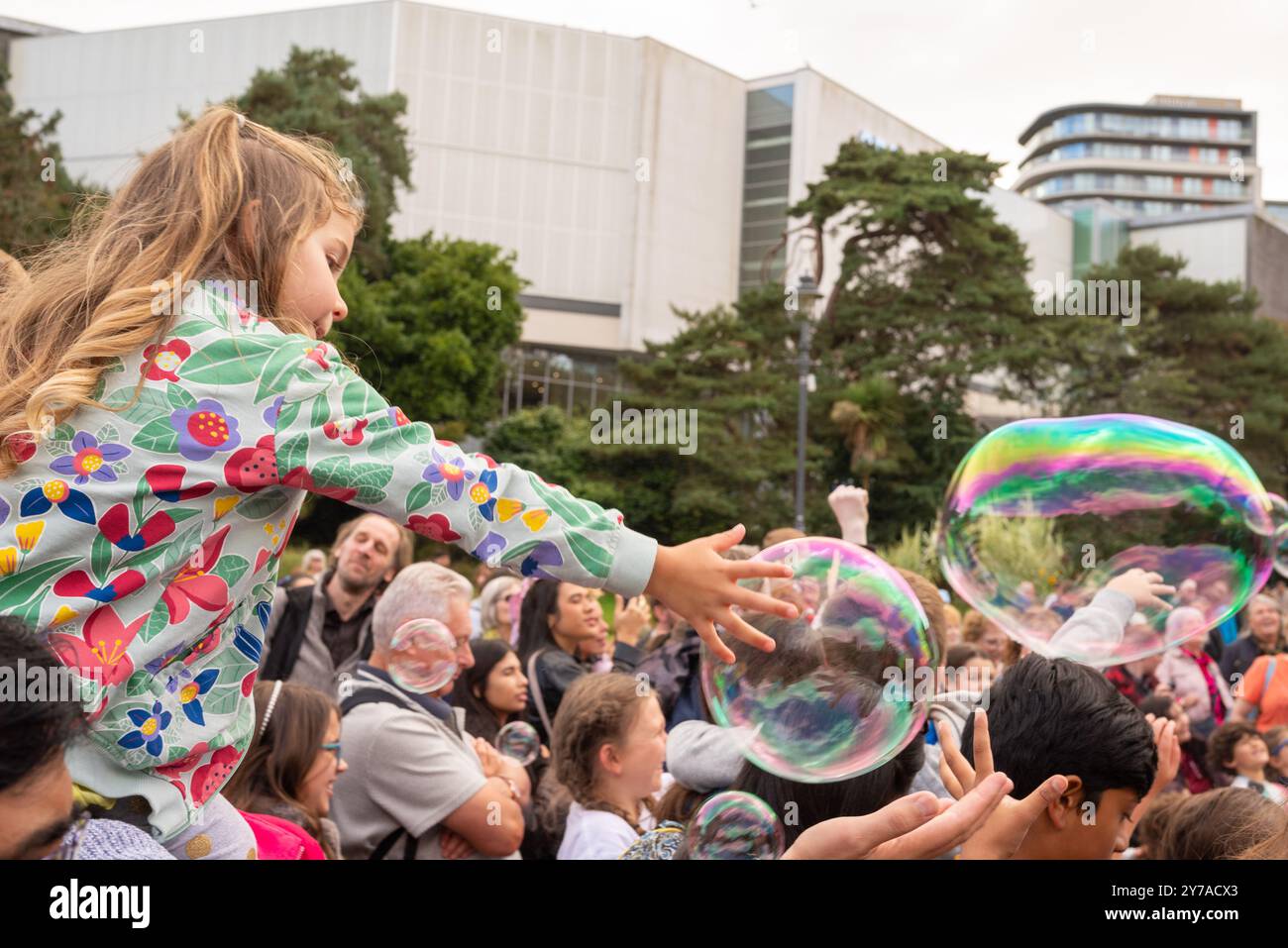 Bournemouth, Dorset, England, UK, 28th September 2024. Arts by The Sea festival. Squidge and Pop ...