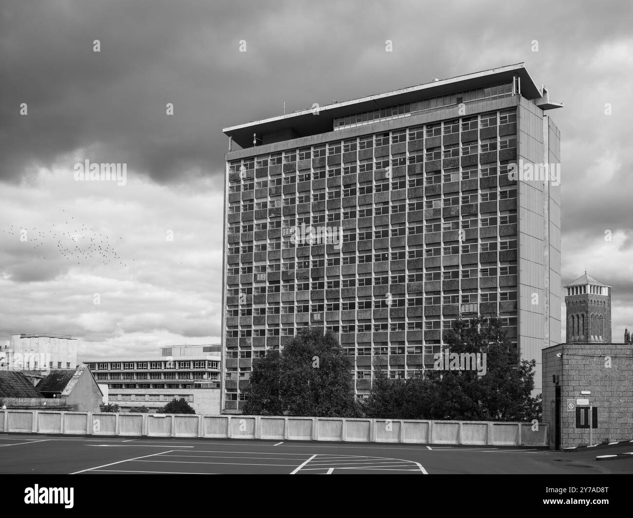 PLYMOUTH CIVIC CENTRE BUILDING BRUTALIST ARCHITECTURE BRUTALISM Stock ...
