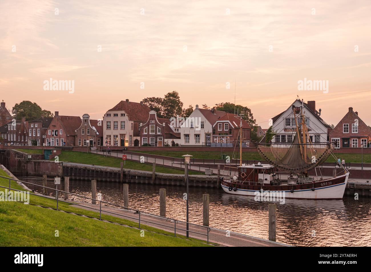 Villages in east frisia Stock Photo - Alamy