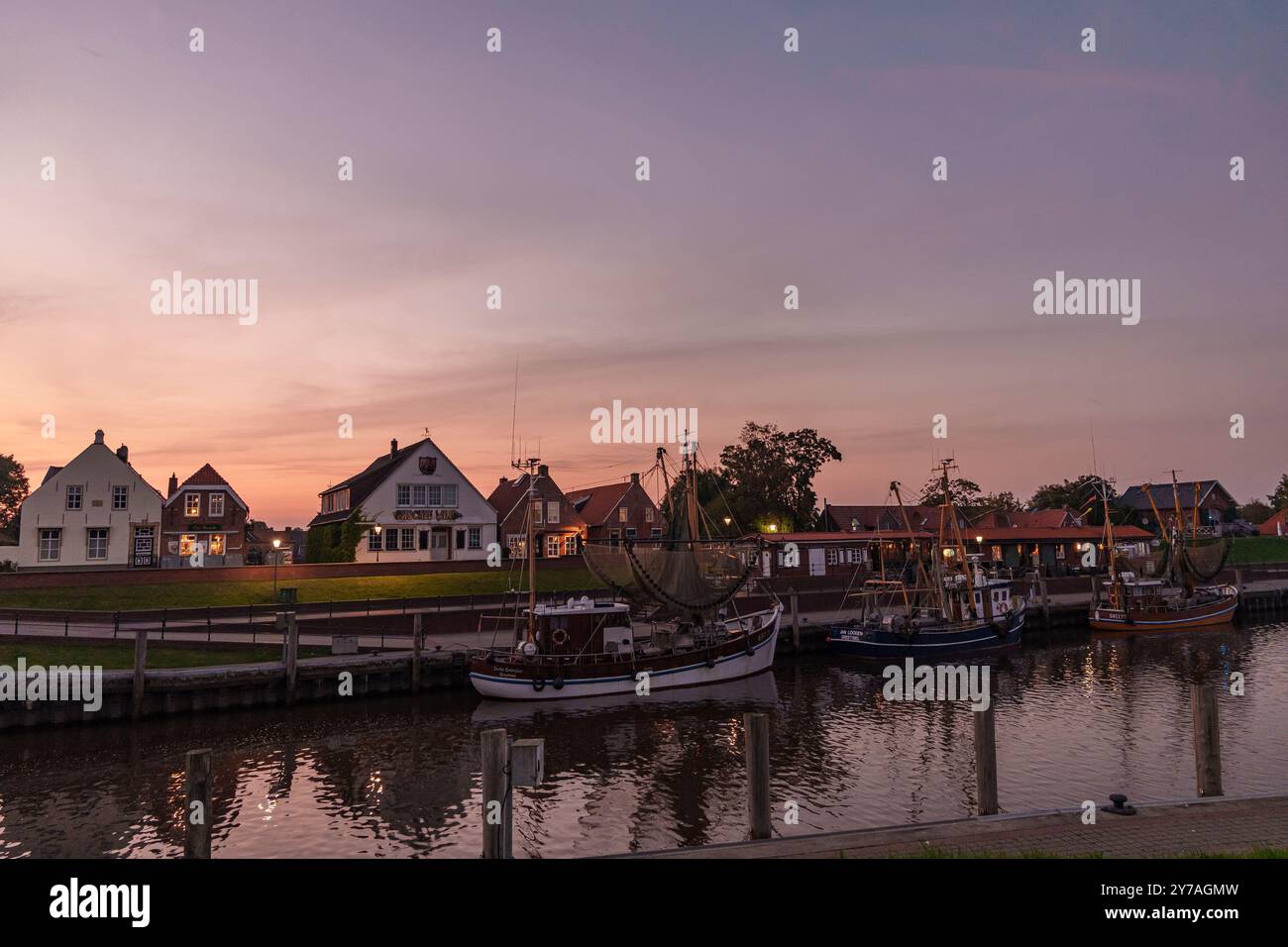 Villages in east frisia Stock Photo - Alamy