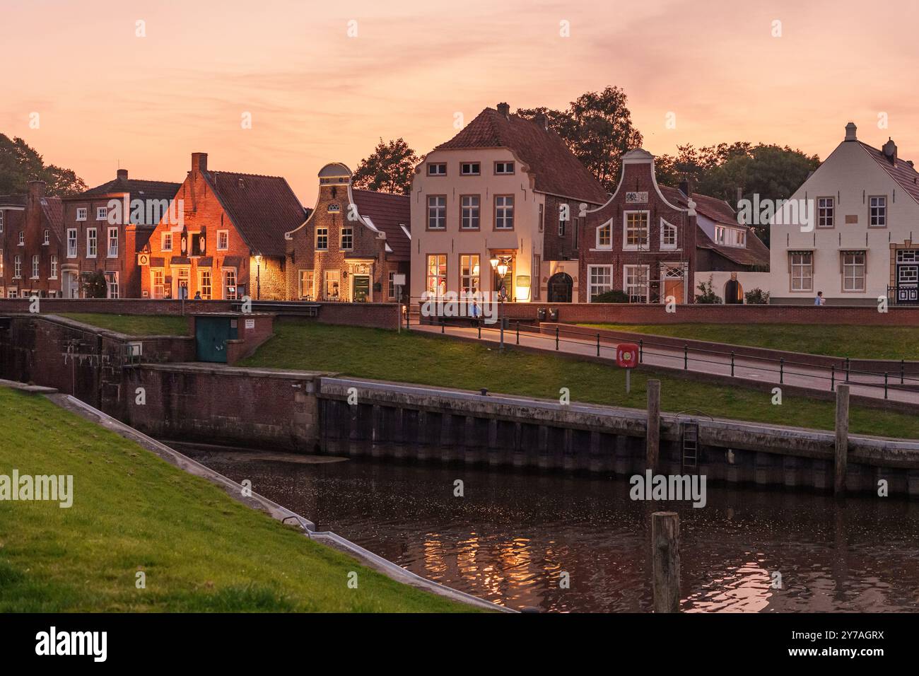Villages in east frisia Stock Photo - Alamy