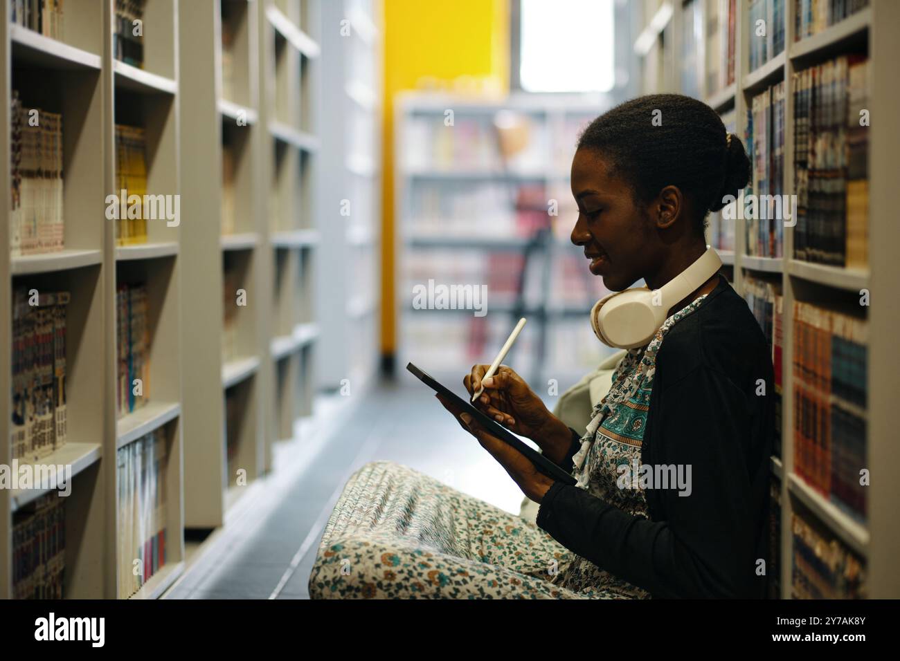 African American Student Studying In The Library Stock Photo - Alamy