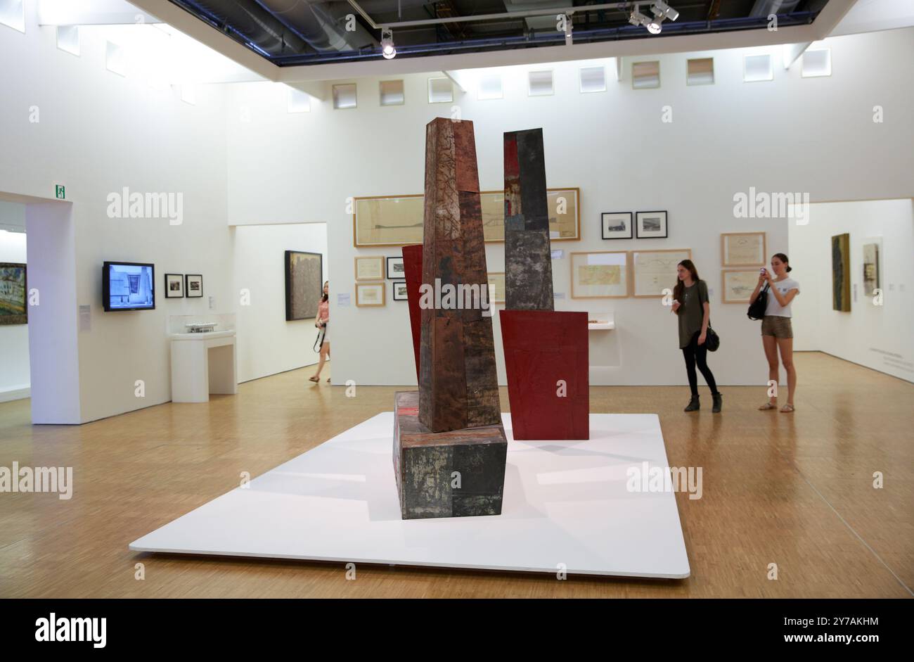 People looking at art in a museum, Centre George Pompidou. Musee ...
