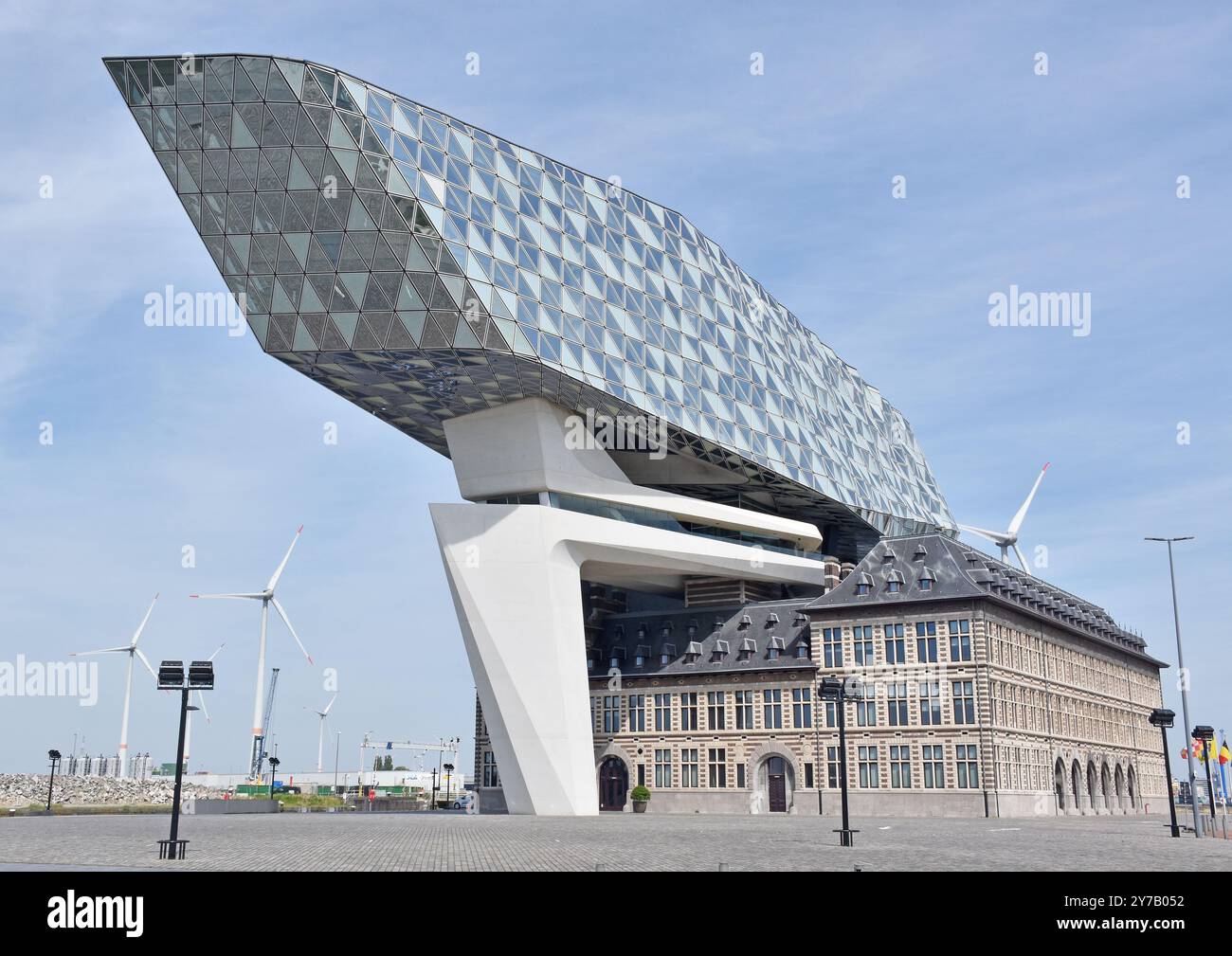 The Havenhuis, the Antwerp Port Authority Building, with a spectacular ...