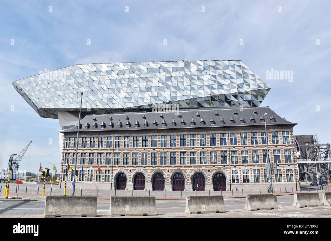 The Havenhuis, the Antwerp Port Authority Building, with a spectacular ...