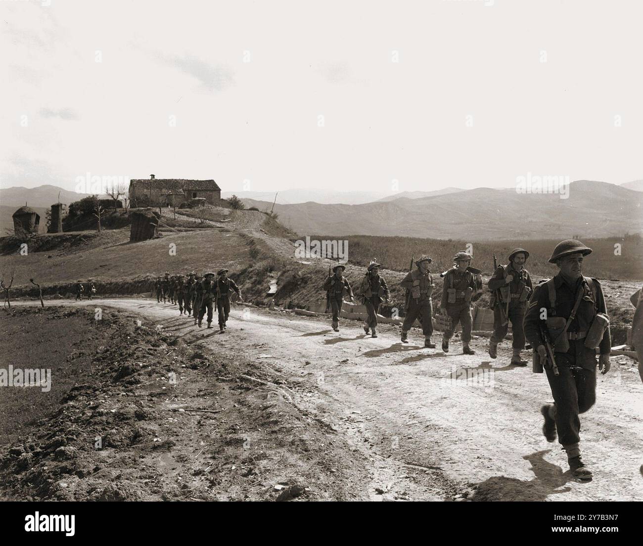 Italian countryside wwii hi-res stock photography and images - Alamy