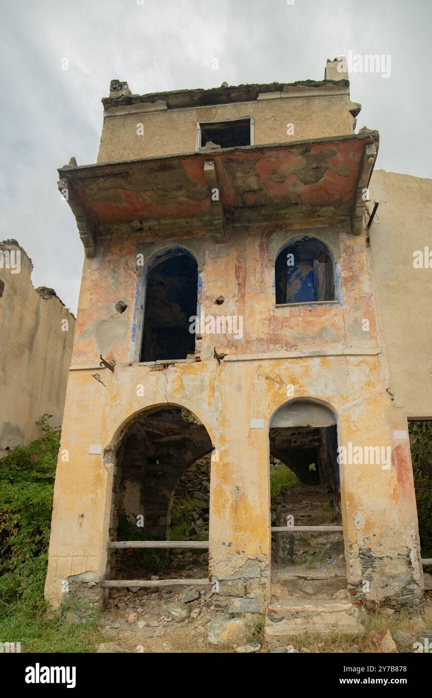 ruins of the ghost town of Gairo, central Sardinia Stock Photo - Alamy