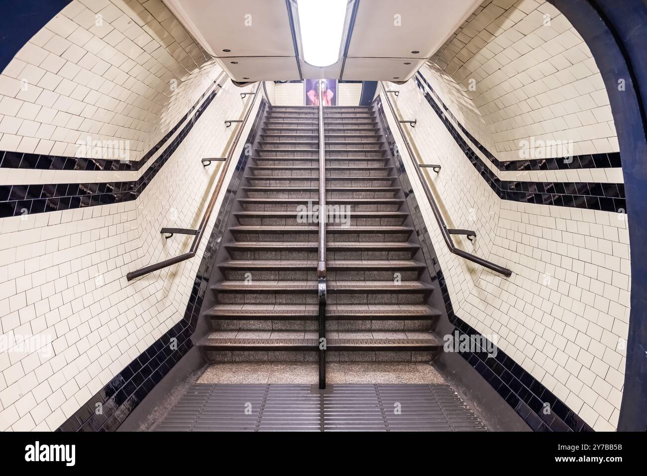 Warren Street Underground Station Stock Photo - Alamy