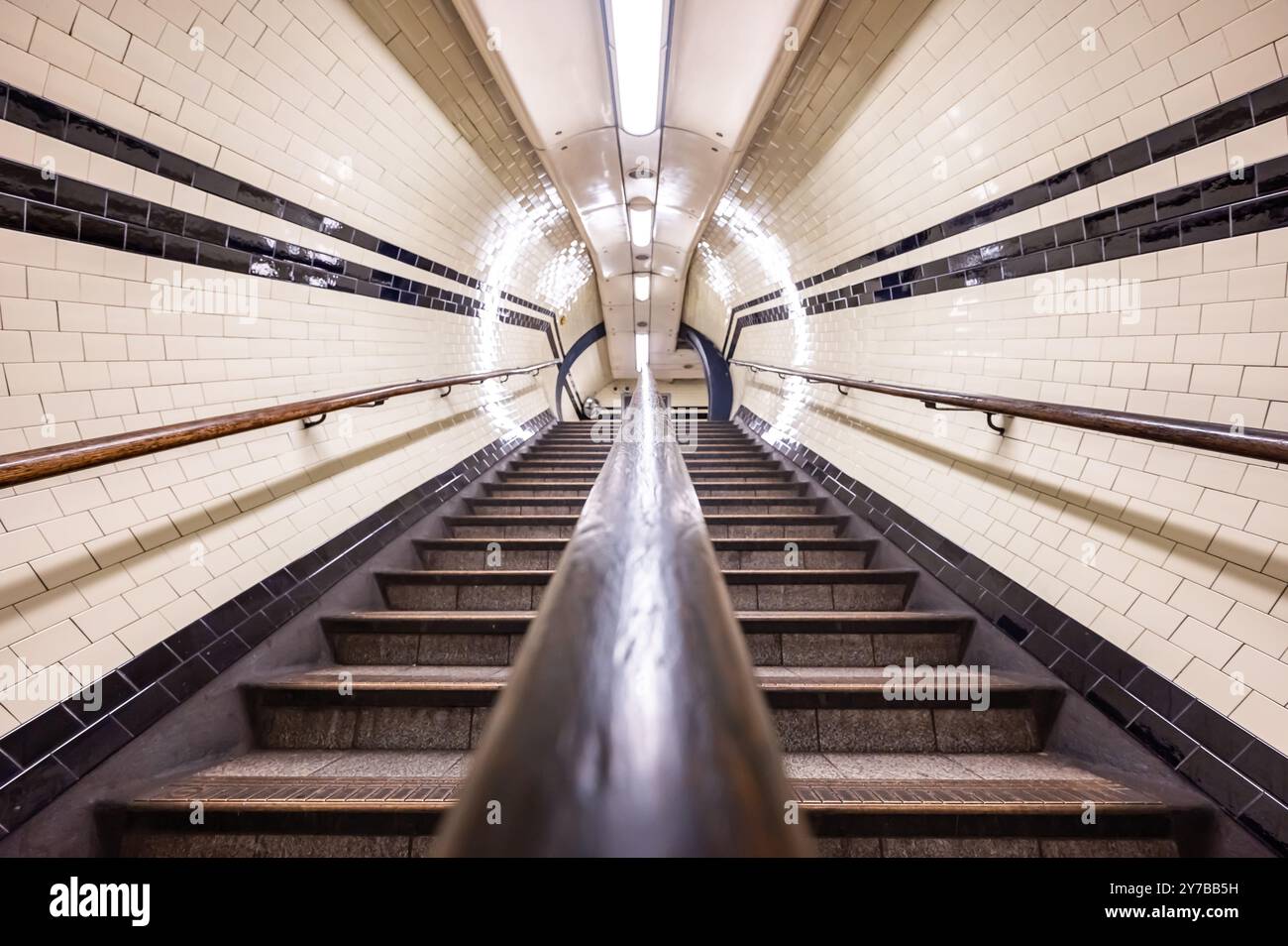 Warren Street Underground Station Stock Photo - Alamy