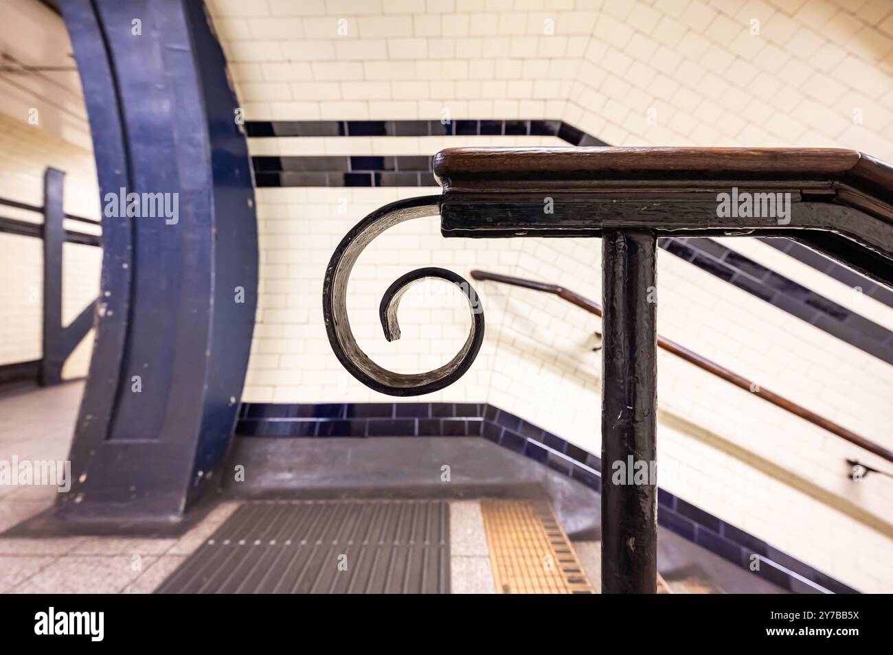 Warren Street Underground Station Stock Photo - Alamy