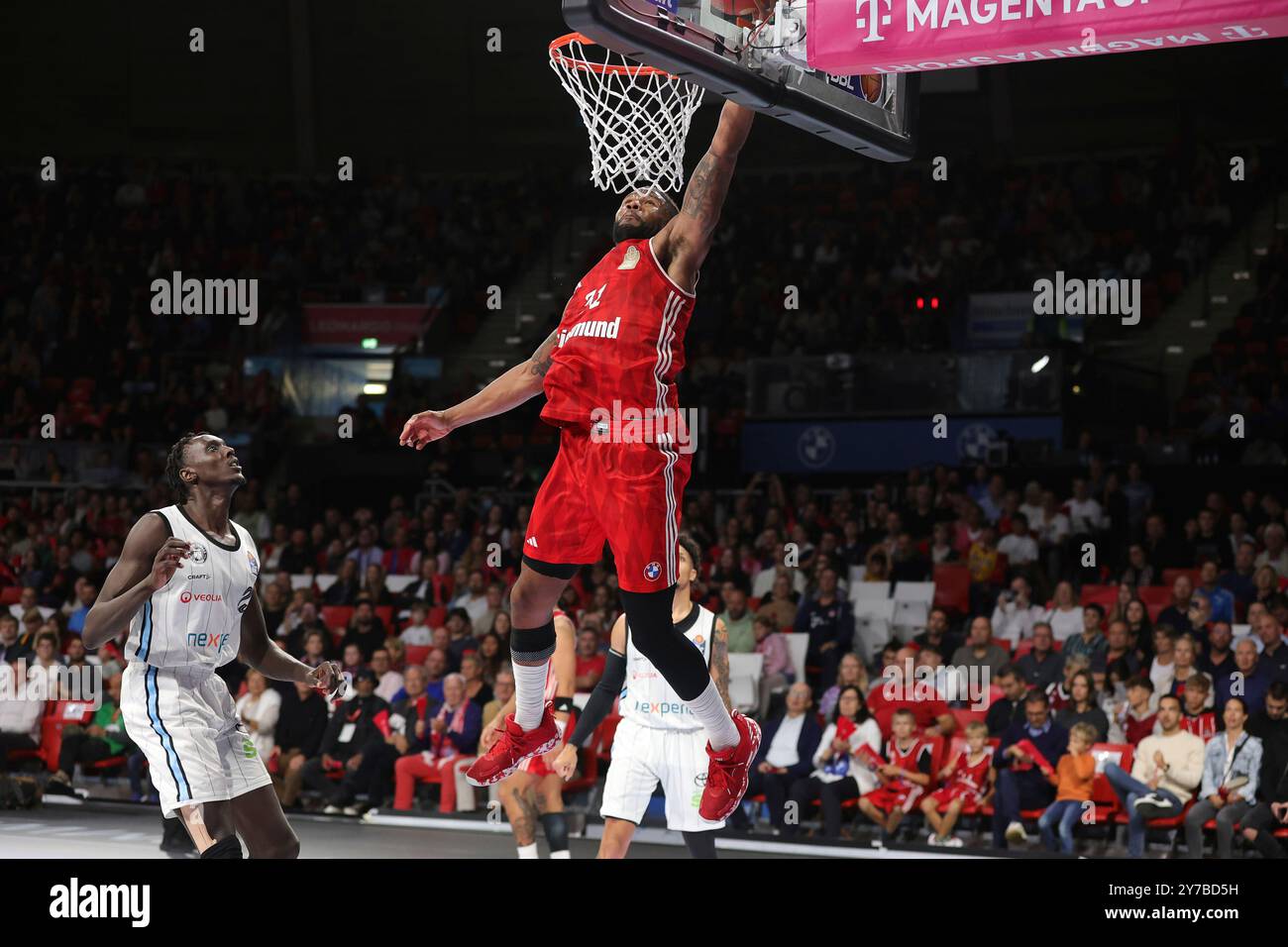 Devin Booker (FC Bayern Basketball, #31) punktet. GER, FC Bayern ...