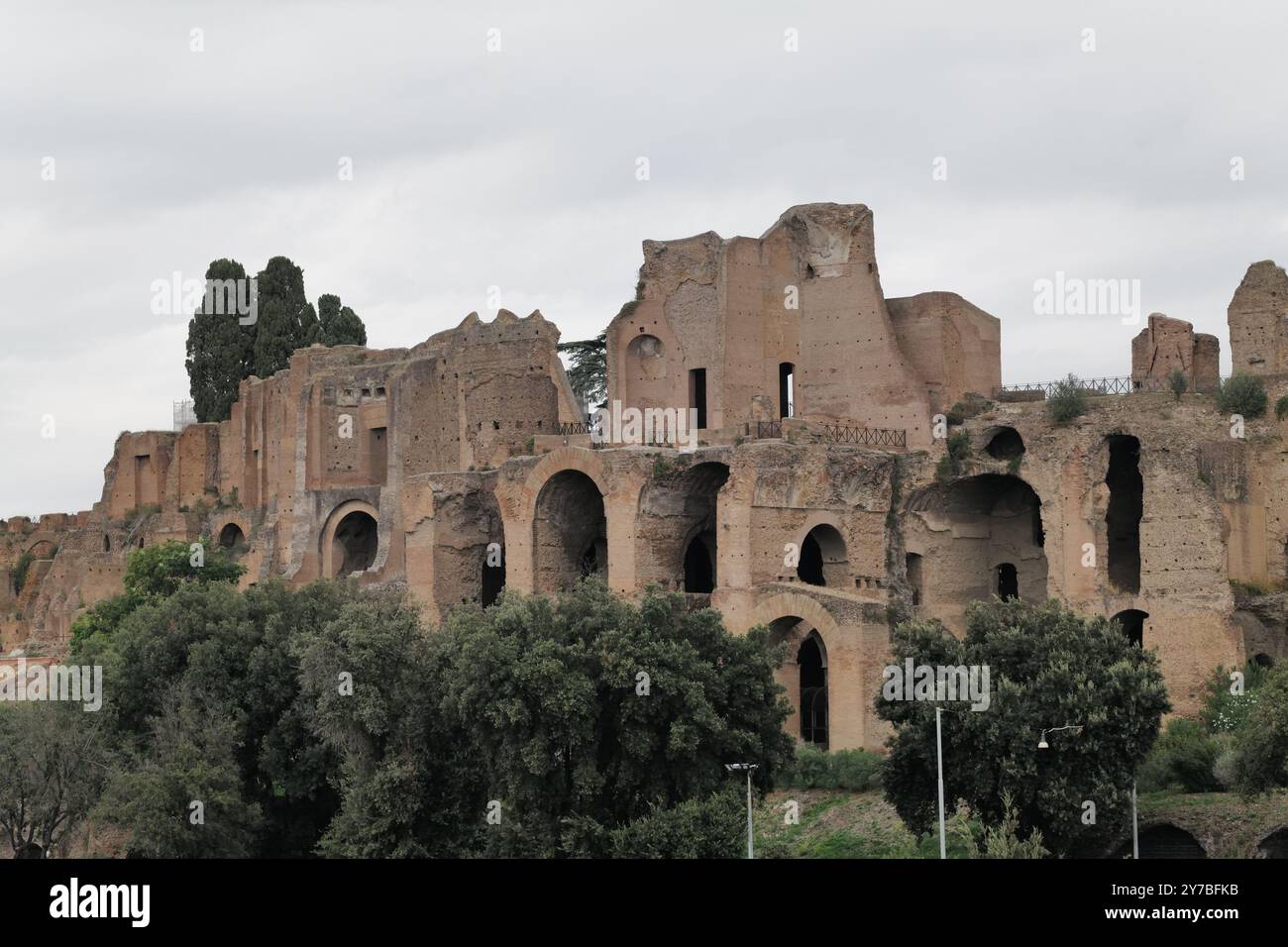 Ancient Roman and Medieval historical sites around Rome, Italy ...